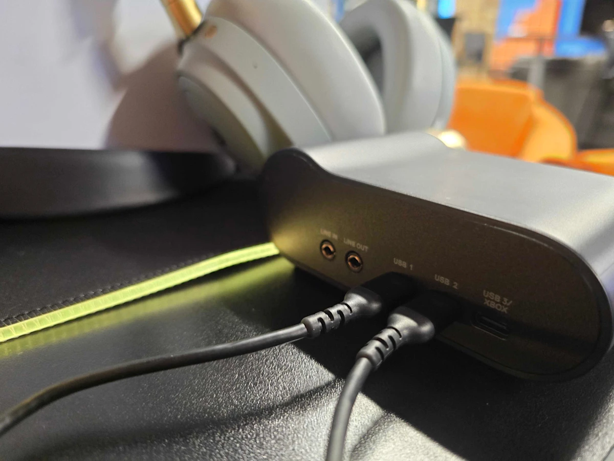 Experience OmniPlay: One Headset for All Your Systems