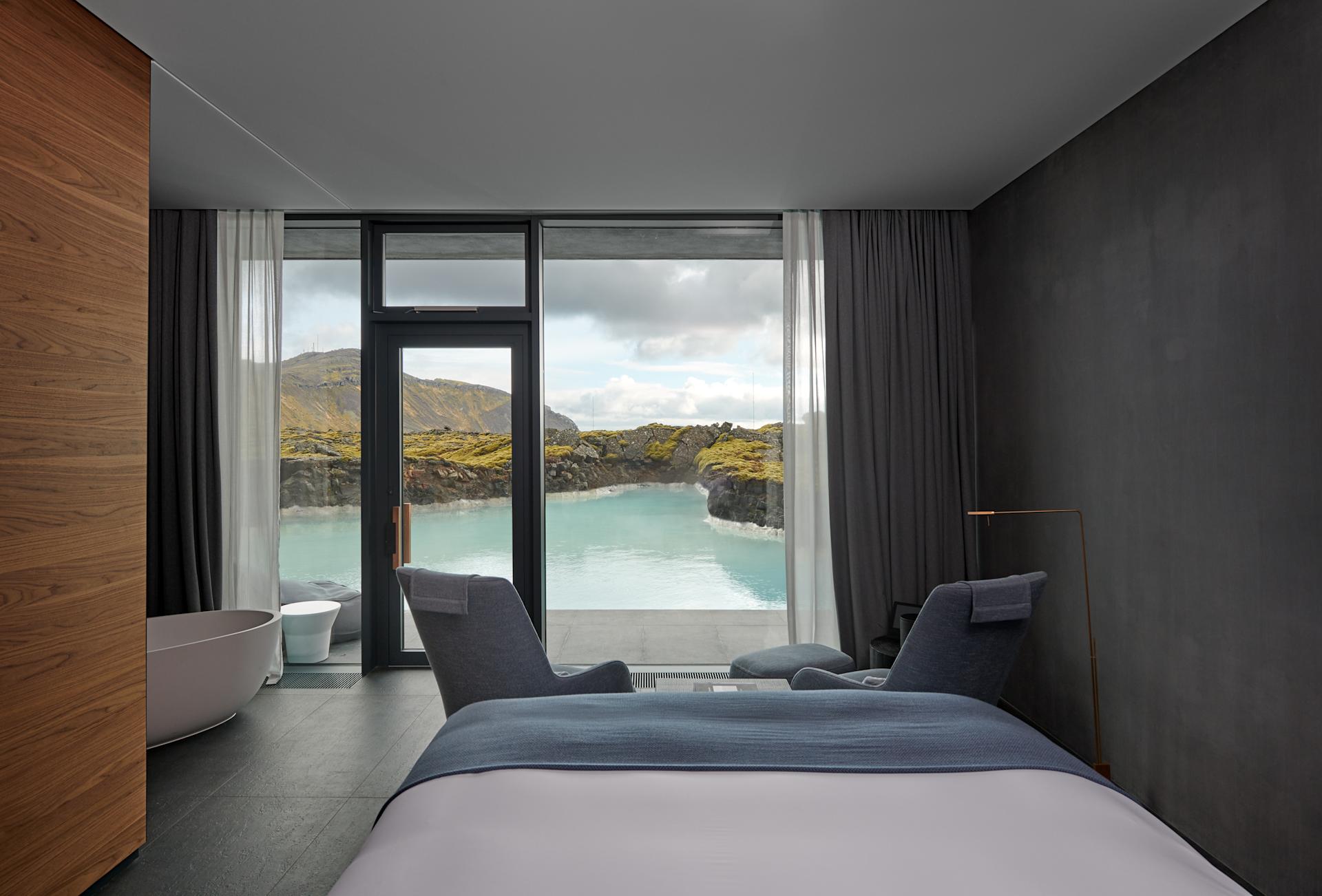 Lagoon View Junior Suite | Retreat Hotel | Blue Lagoon Iceland | Blue ...