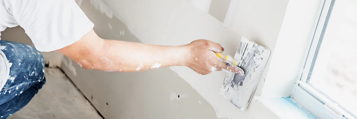 How to plasterboard a ceiling: a complete guide - Builders - Building and trades - Yell blog