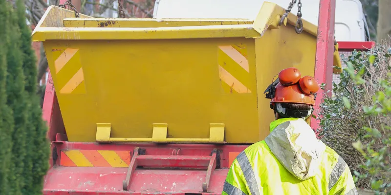 Skip filling limits: safety and legal considerations - Removals and ...