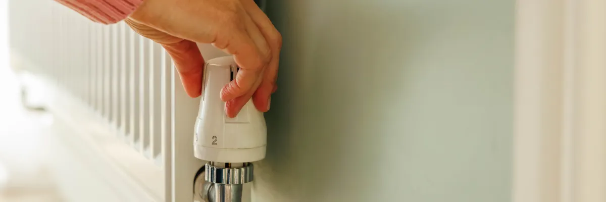 How to fit a thermostat on a radiator: a DIY guide - Boilers and central heating - Building and ...