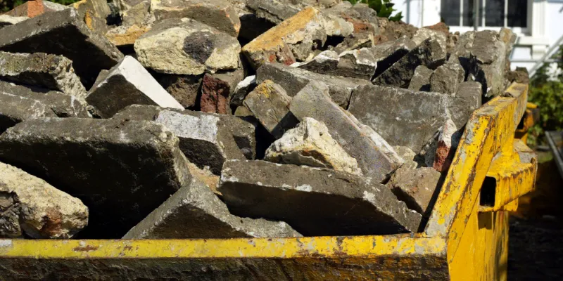 Skip filling limits: safety and legal considerations - Removals and ...