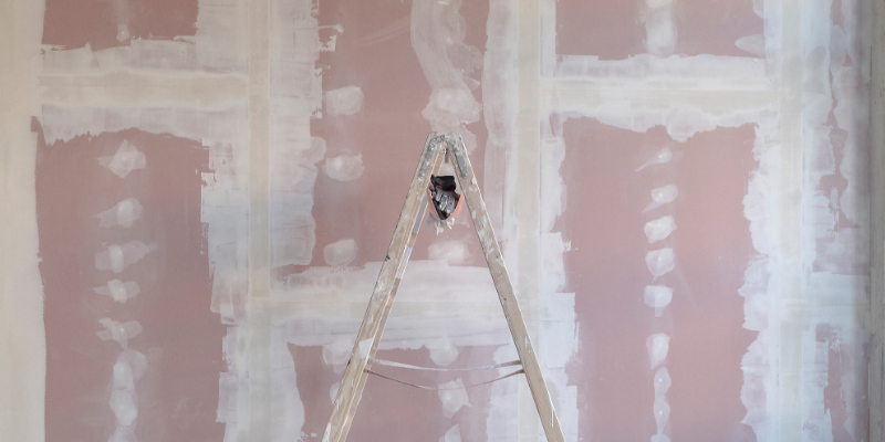 How long does plaster take to dry? Key facts - Builders - Building and ...