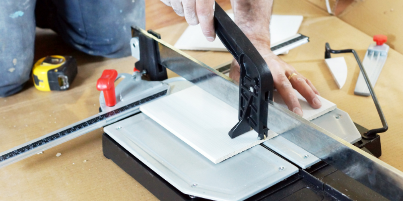 How to cut porcelain tile: tools and methods - Tiles and flooring ...