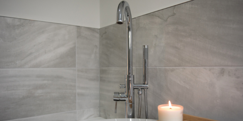 How to tile a bathroom: step-by-step instructions - Bathrooms ...