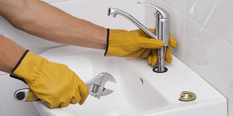 How to change a tap washer: a simple guide - Plumbers - Building and ...