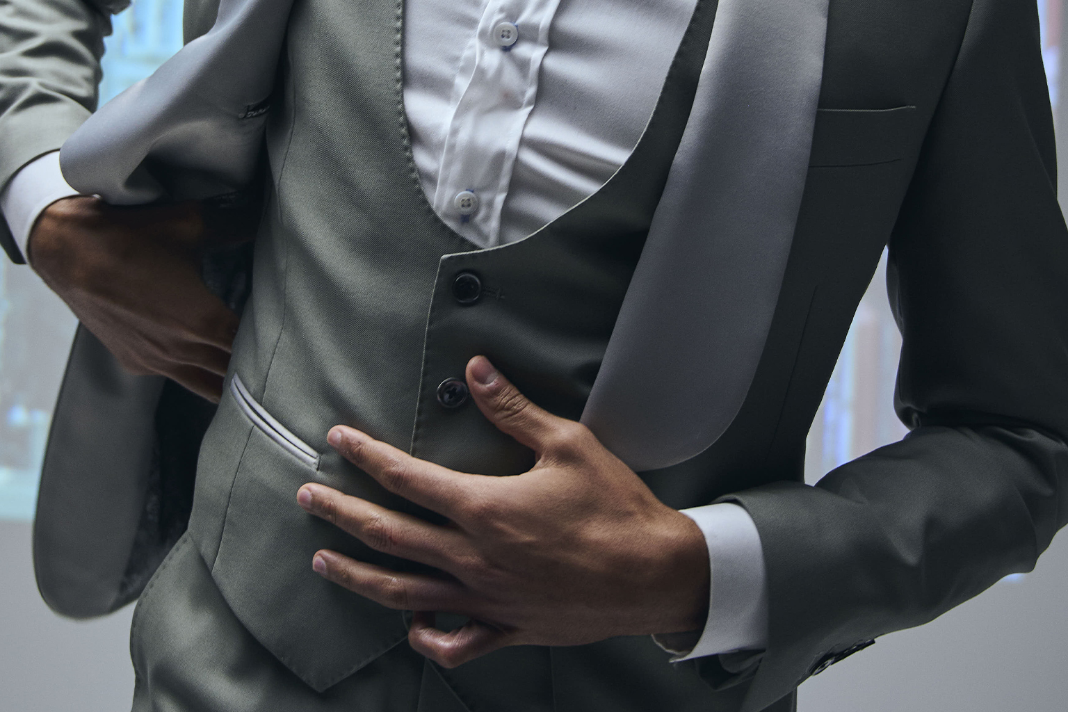 Signs you might want to buy a luxury suit | Hive & Colony