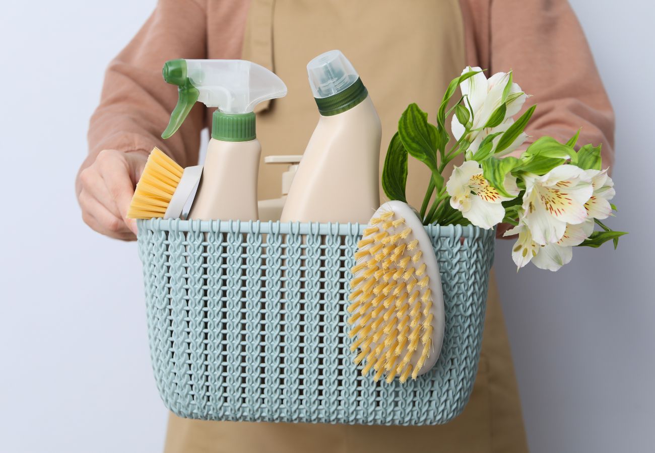 The Only Spring Cleaning Checklist You'll Ever Need - eTips