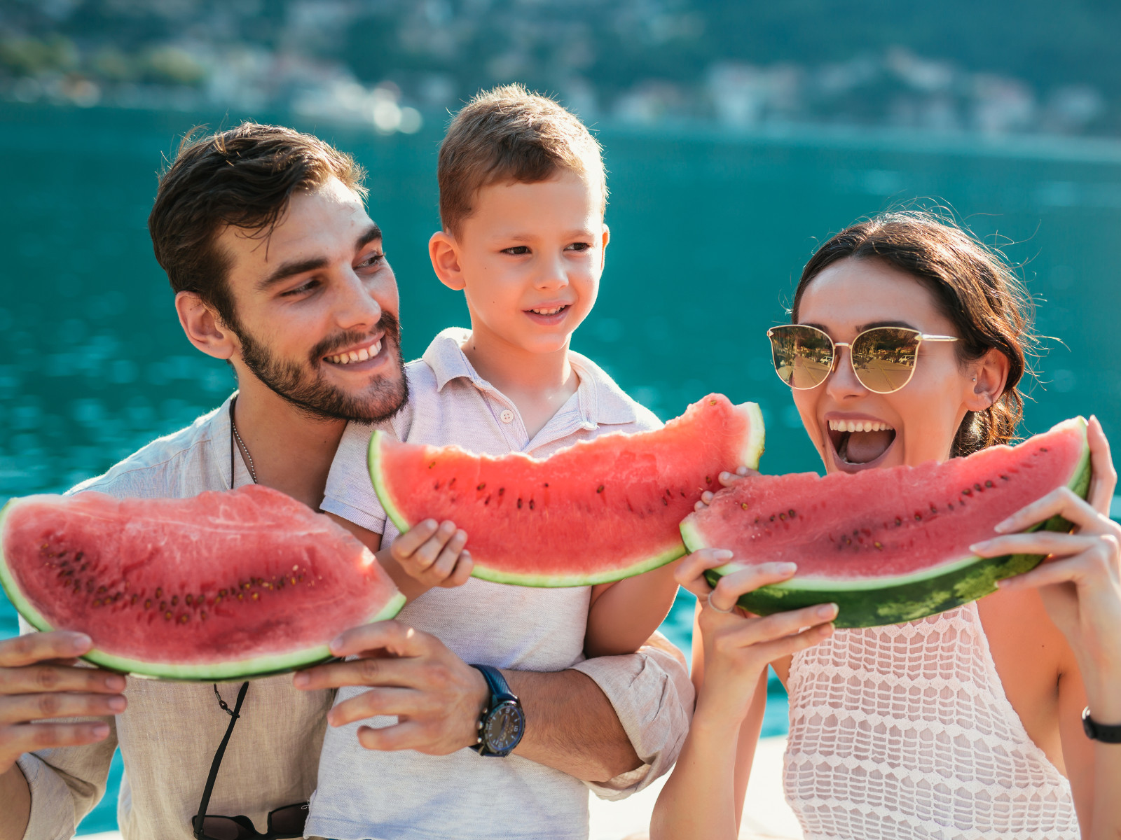 Beat the Heat—Mastering the Art of Staying Cool in Summer - Weekly Wealth Beat the Heat—Mastering the Art of Staying Cool in Summer - Weekly Wealth