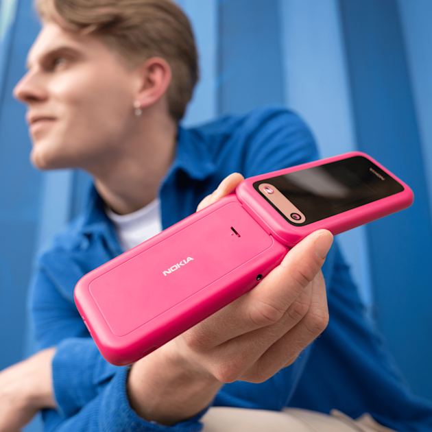 Finding the balance: Nokia phone icons for mindful disconnection