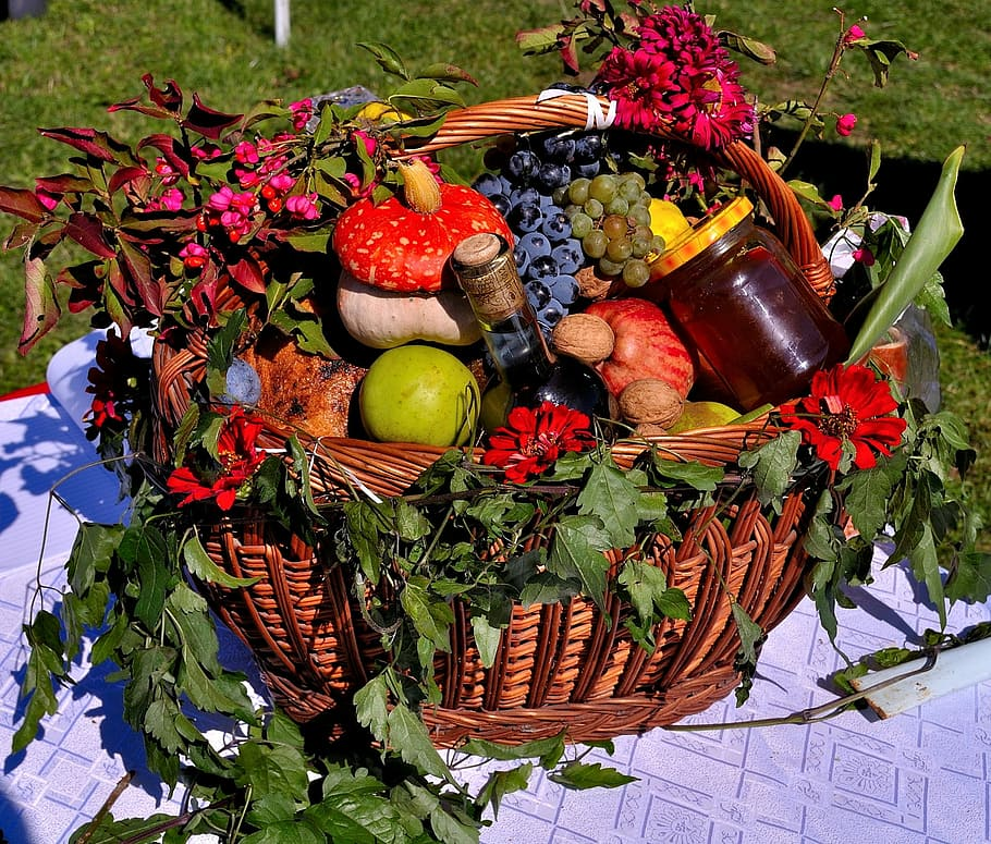 Exploring Unique and Delicious Ingredient Combinations in Specialty ...