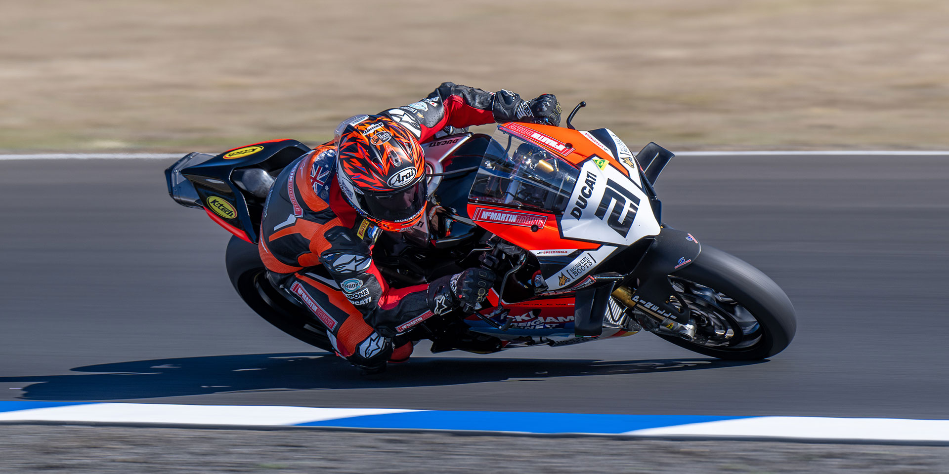 Josh Waters and Wickham Freight Lines McMartin Racing with K-Tech bank ...