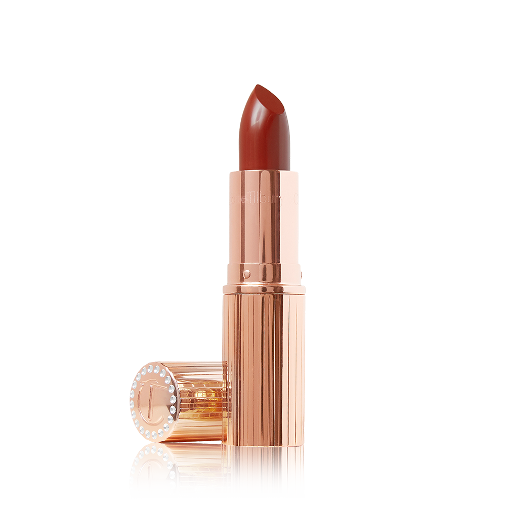 Super Starlet: K.i.s.s.i.n.g: Wine Red Lipstick | Charlotte Tilbury