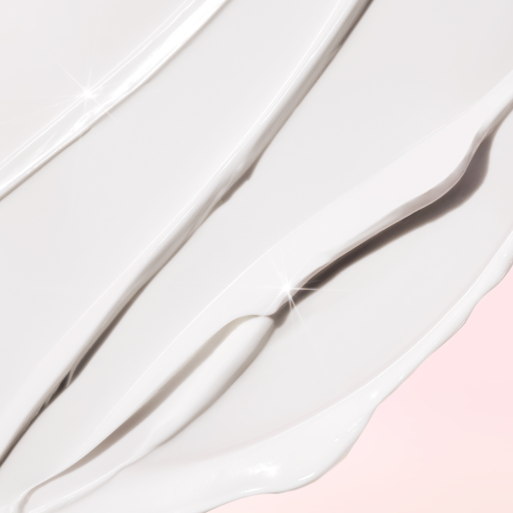 Magic Cream Moisturizer - Free Shipping | Charlotte Tilbury