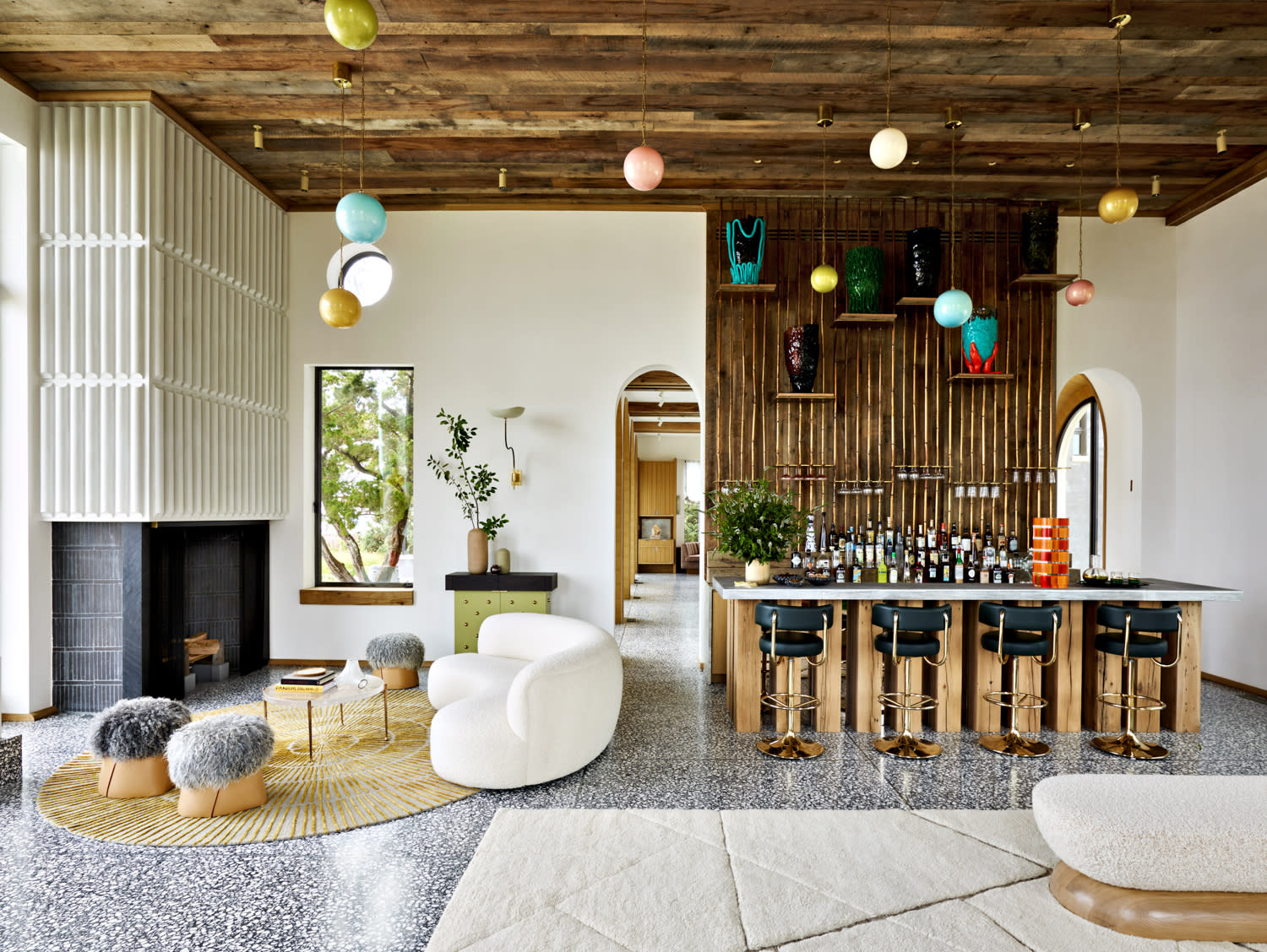 14 Rooms With Colorful, Bold Designs That Wow | LUXE Interiors + Design