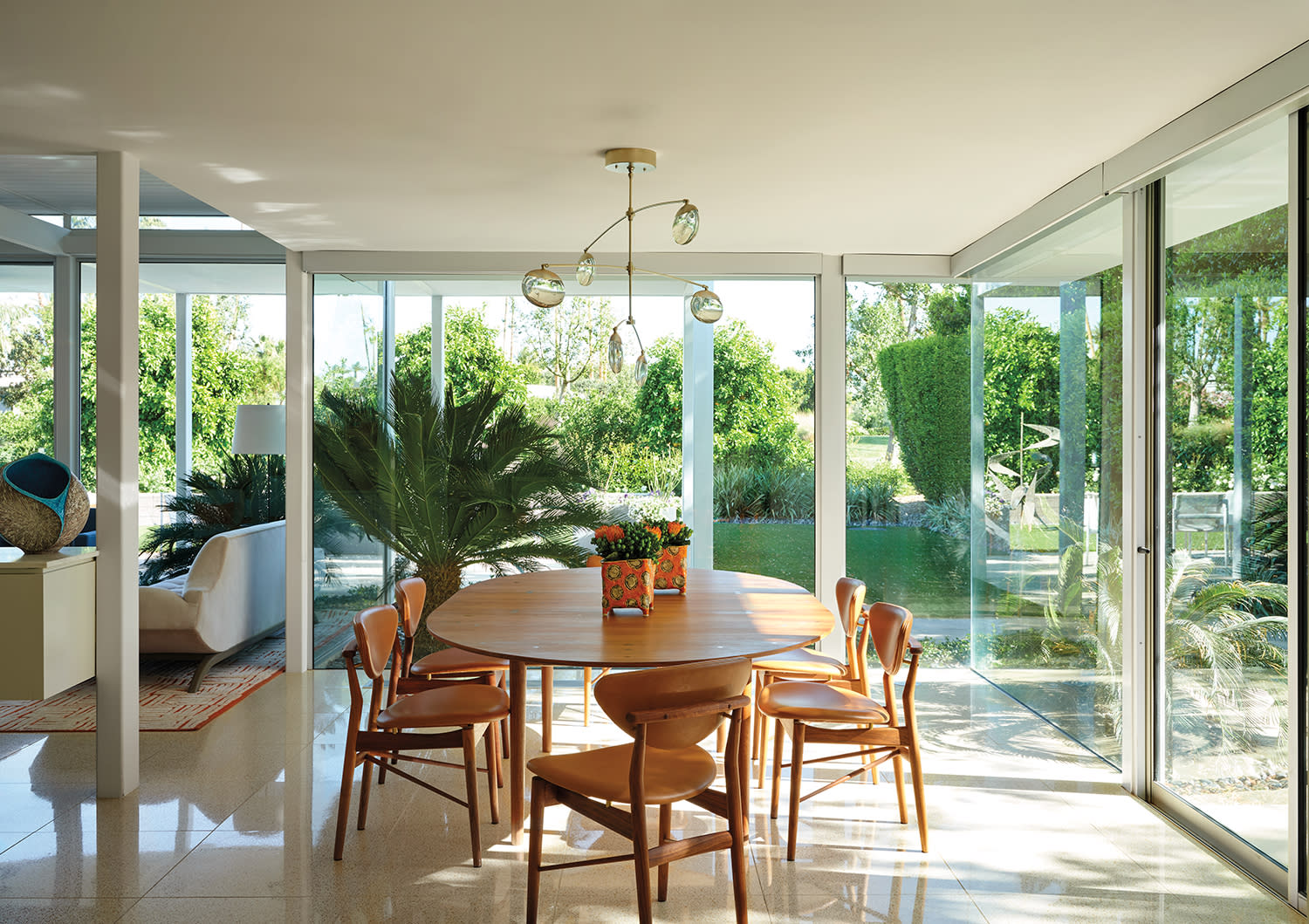 Revitalizing A California Architectural Gem With Punchy Hues | LUXE ...