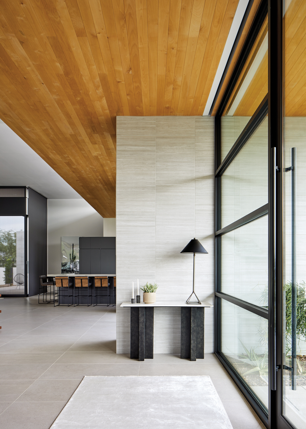 Learn How A Modern Arizona Home Channels Sunlight To Stunning Effect ...