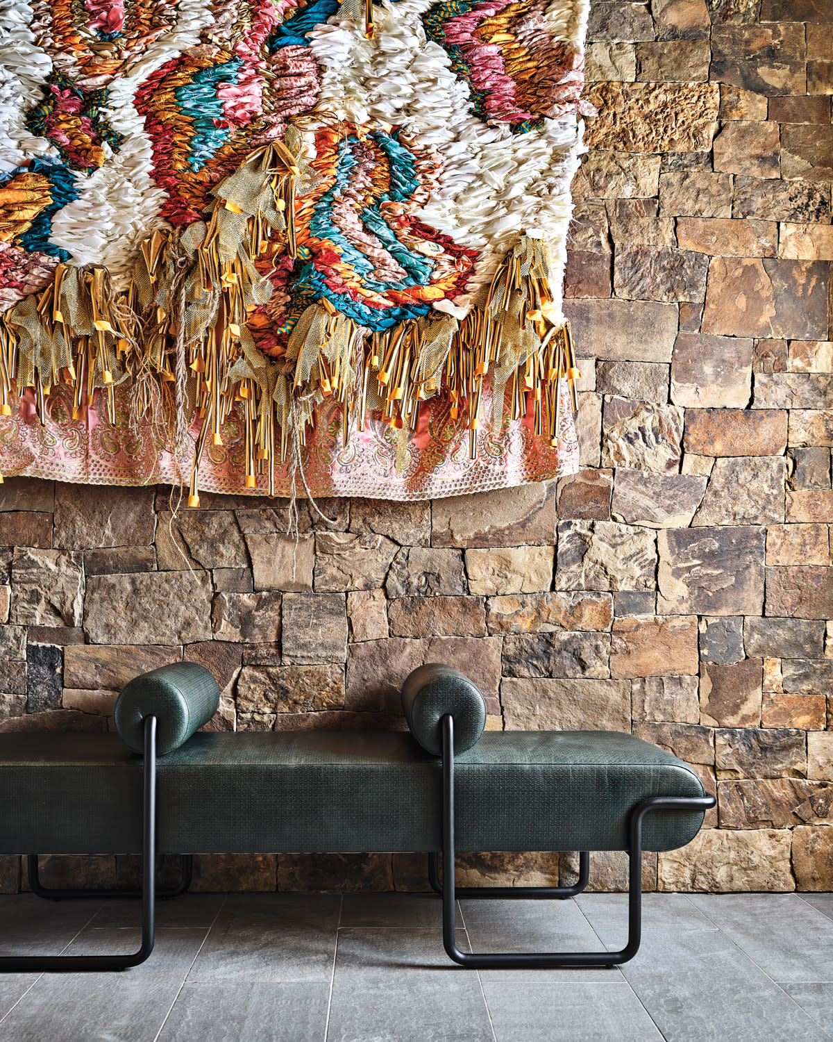 Punchy Art Plus Pops Of Primary Colors Enliven This Vail Getaway | Luxe ...