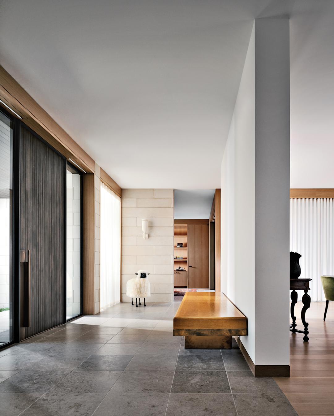 See How Sentiment Drives The Design Of This Dallas Dwelling | Luxe ...