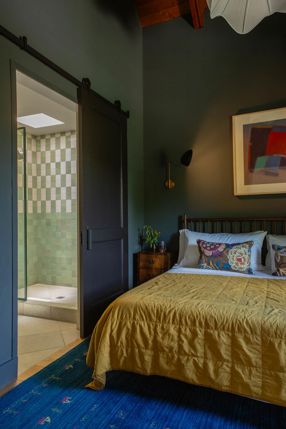 2025 Paint Color Trends: See The Year's Most Popular Palettes | Luxe ...