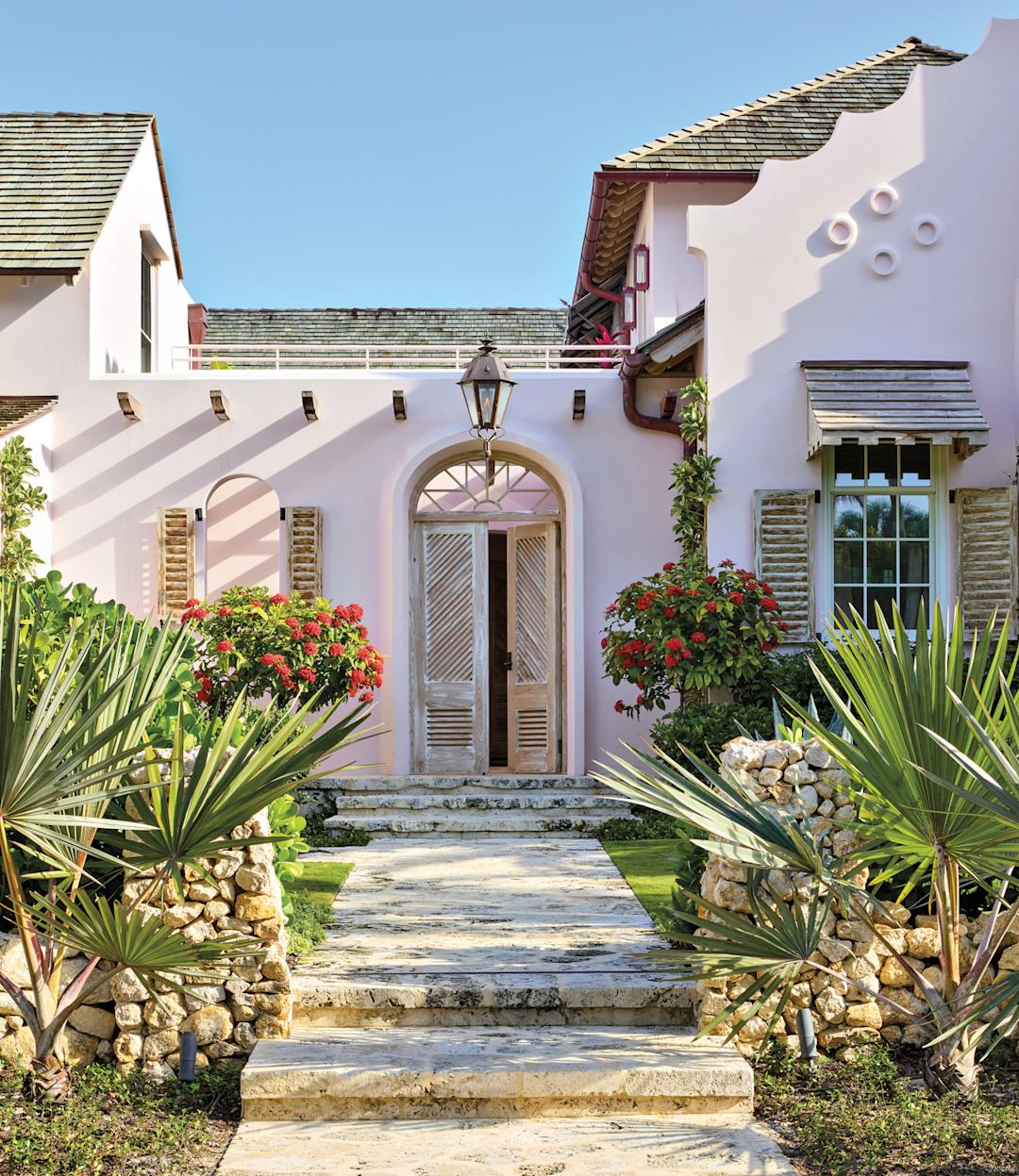 Details Abound In A Palm Beach Home With Old-World Style | Luxe ...
