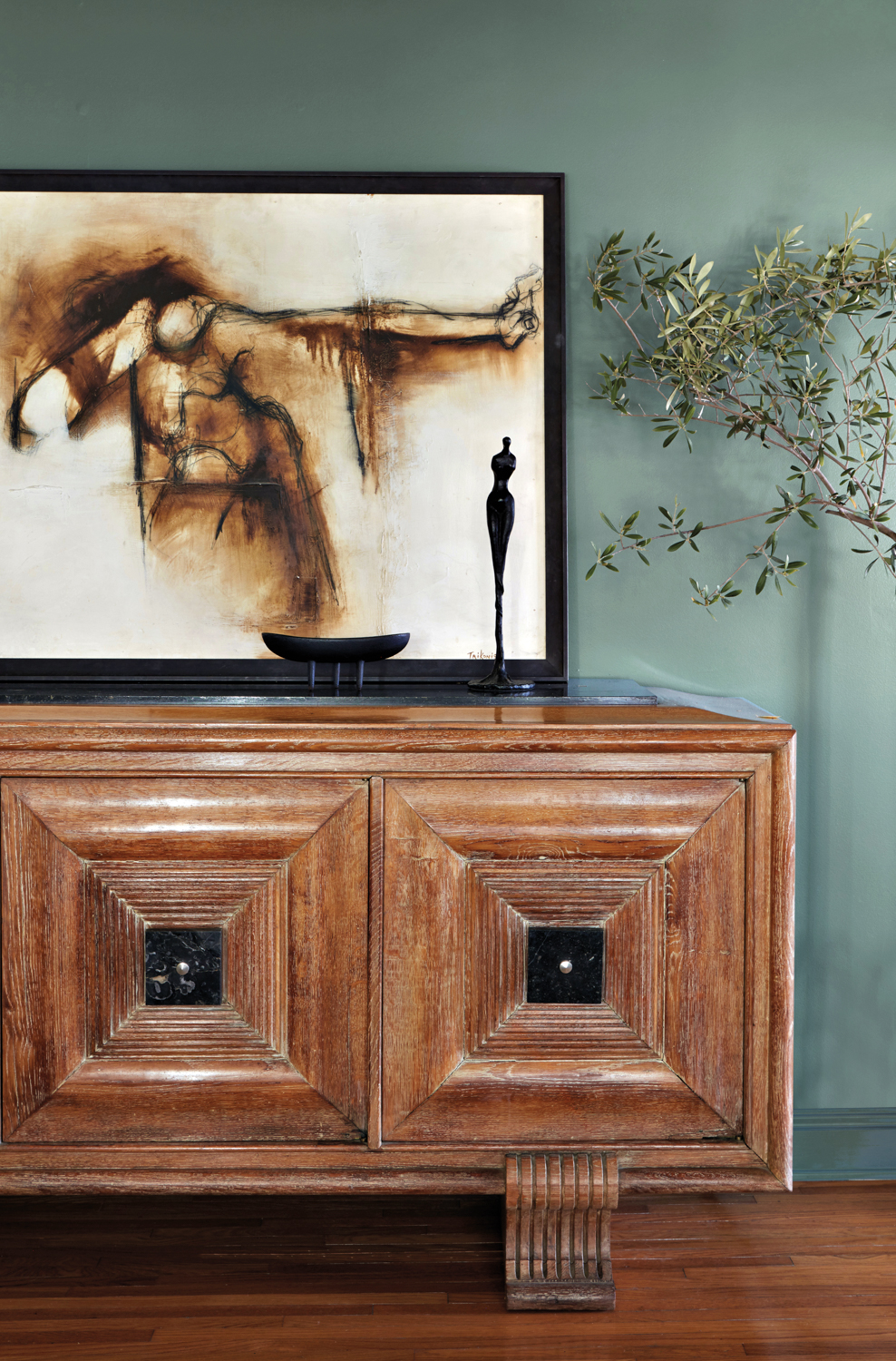 This Designer’s Home Is All Art Deco, Moody Hues and Modern Vibes ...