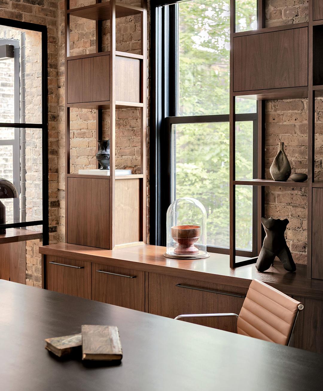 Inside An Updated Chicago Beauty Where Brick Is The Star | LUXE ...