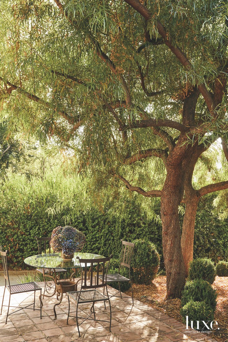 A Wallace Neff Home Is Reinterpreted In Pasadena | Luxe Interiors + Design