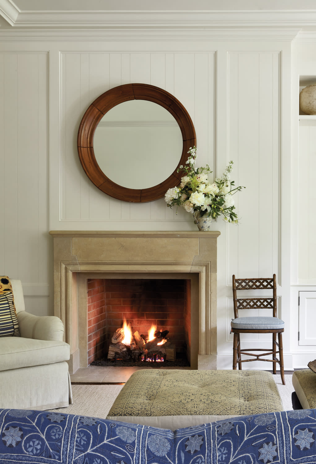 A Majestic Connecticut Home Masters The Art Of A Warm Welcome | Luxe ...