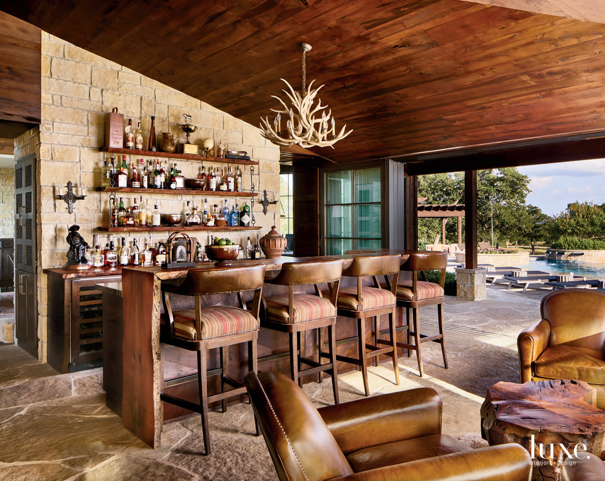 A Ranch House Gets A Refresh Inspired By Its Surroundings | Luxe ...