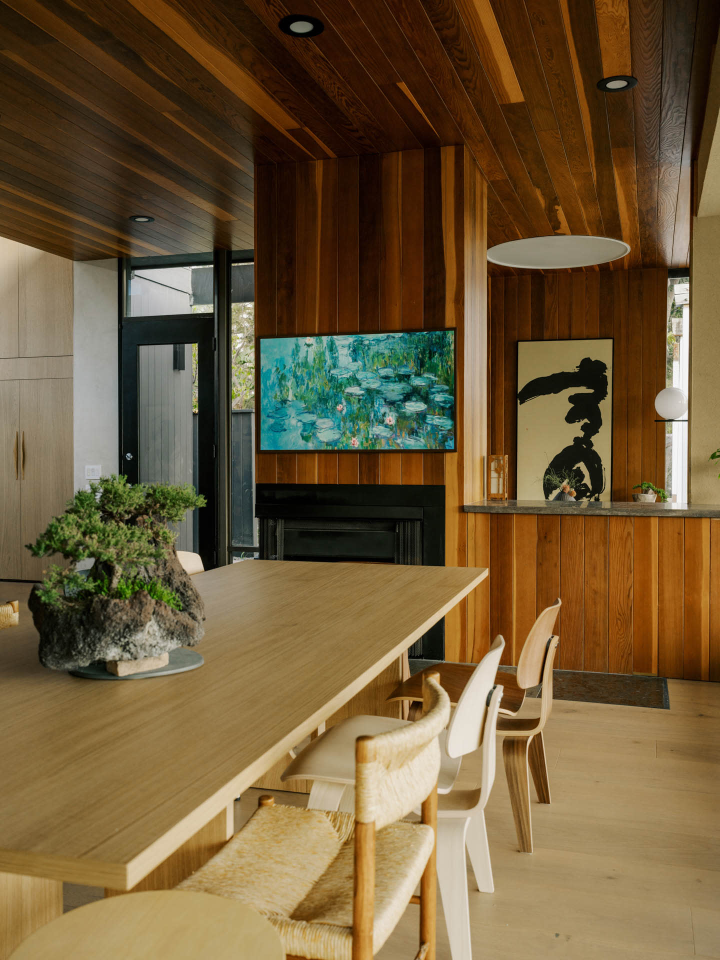 Wood Wall Design Ideas For Every Aesthetic | Luxe Interiors + Design