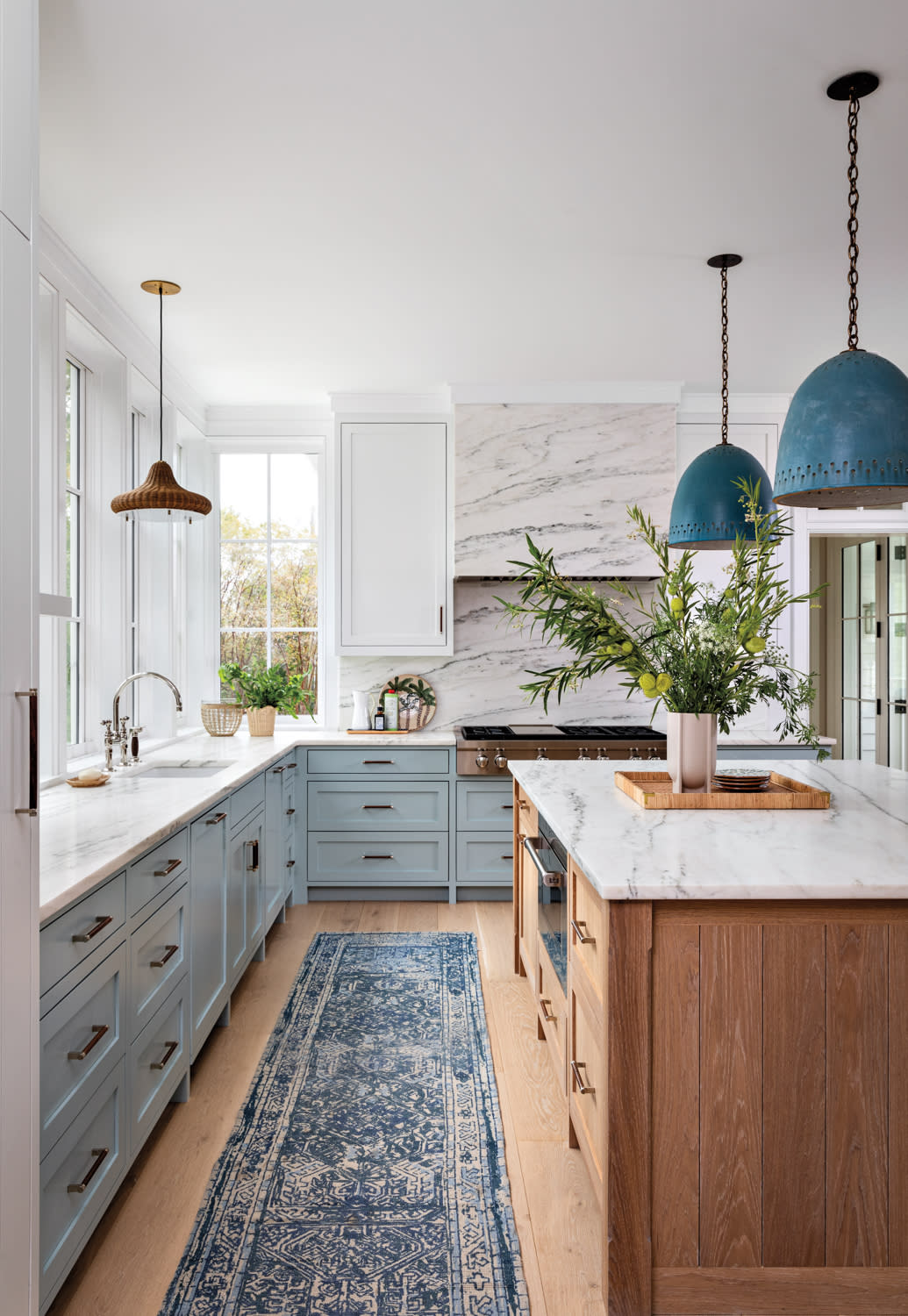 Inside A South Carolina Beach House Fusing History With Fun | Luxe ...