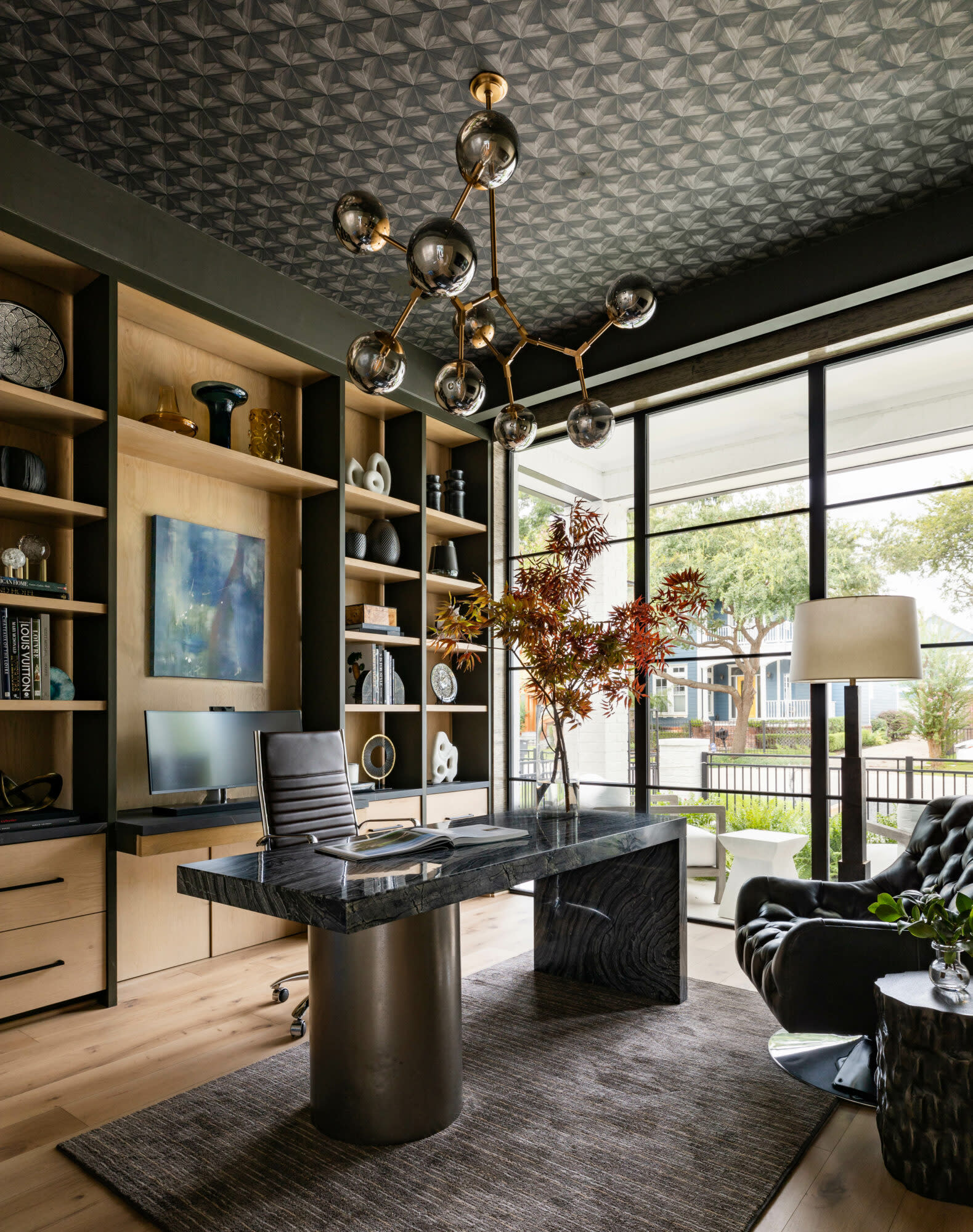 Everything Feels Warm And Sumptuous In This Houston Family Home | LUXE ...