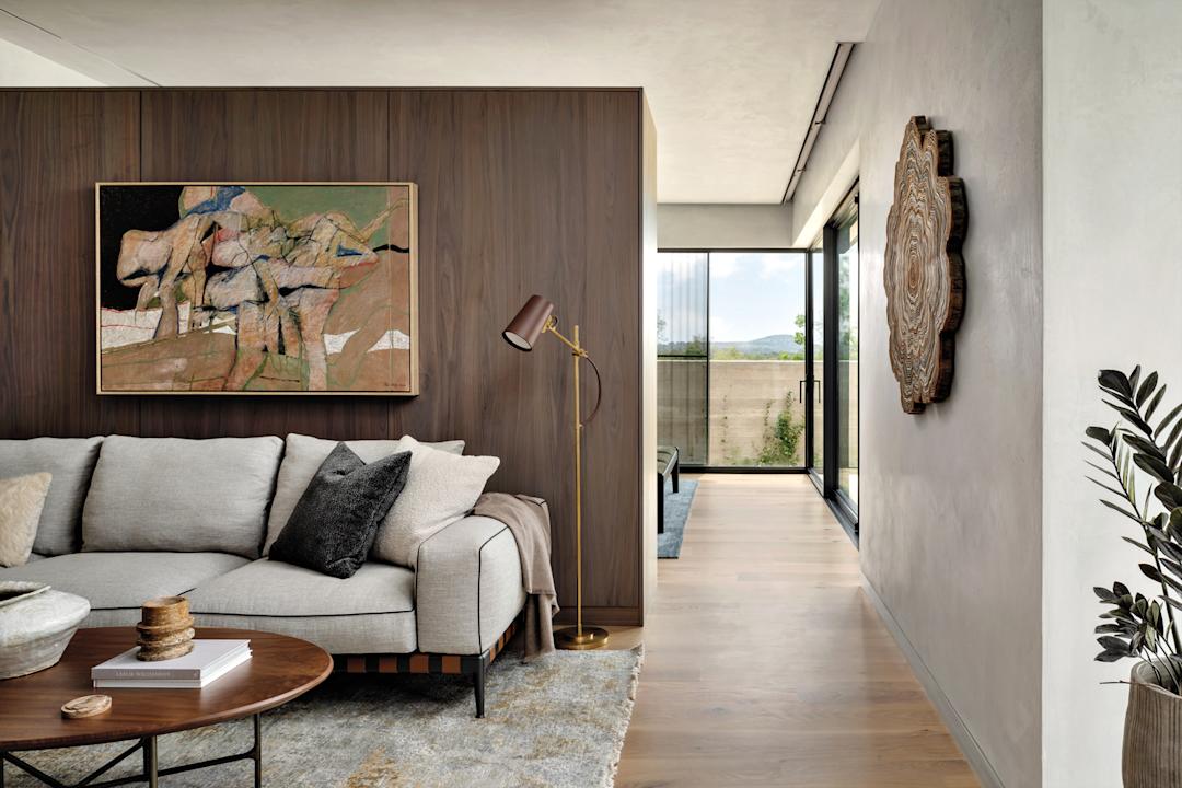 This Country Compound In Texas Gets A Ranch-Inspired Glow Up | Luxe ...