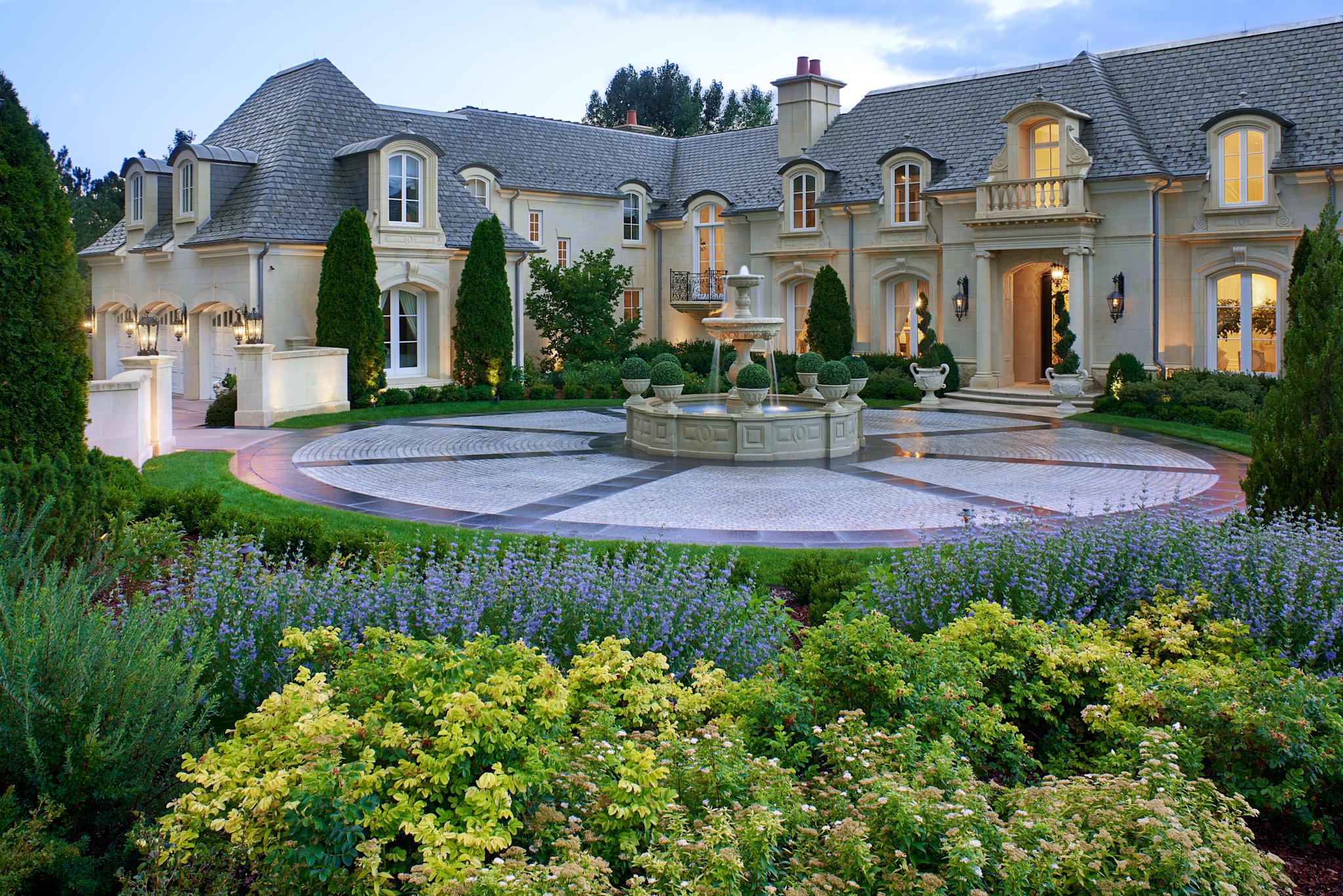 Blueline Landscape Contractors, Inc. | Luxe Interiors + Design