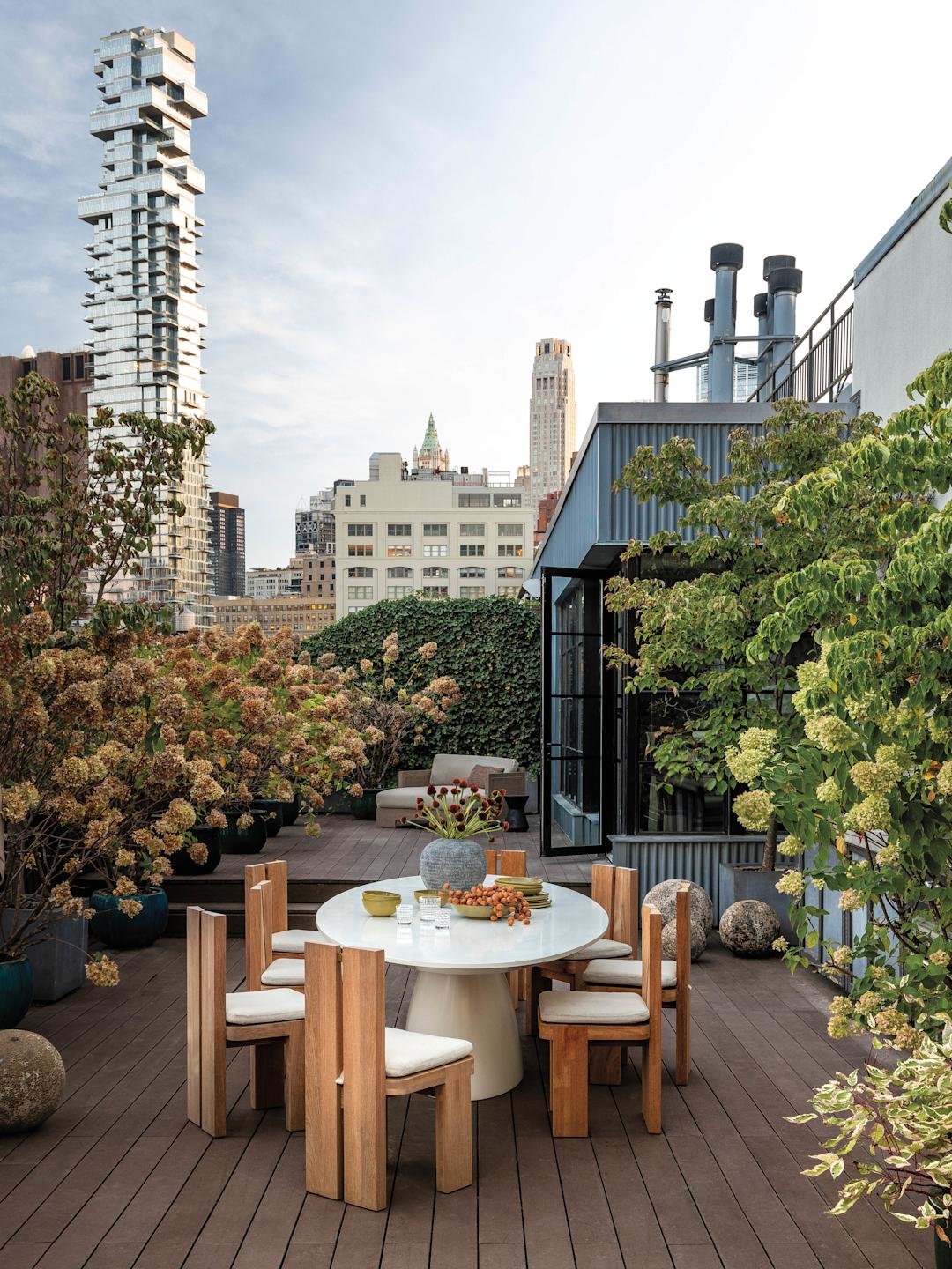 Blending New York Cool With Rustic Elegance In Tribeca | Luxe Interiors ...
