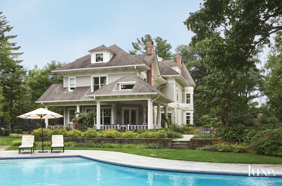 A Couple Updates A Victorian Home They Long Admired | Luxe Interiors ...