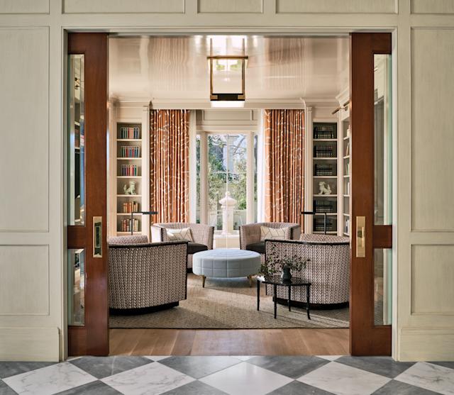 Revamping A Traditional Dallas Home With A Fresh Aesthetic | LUXE ...