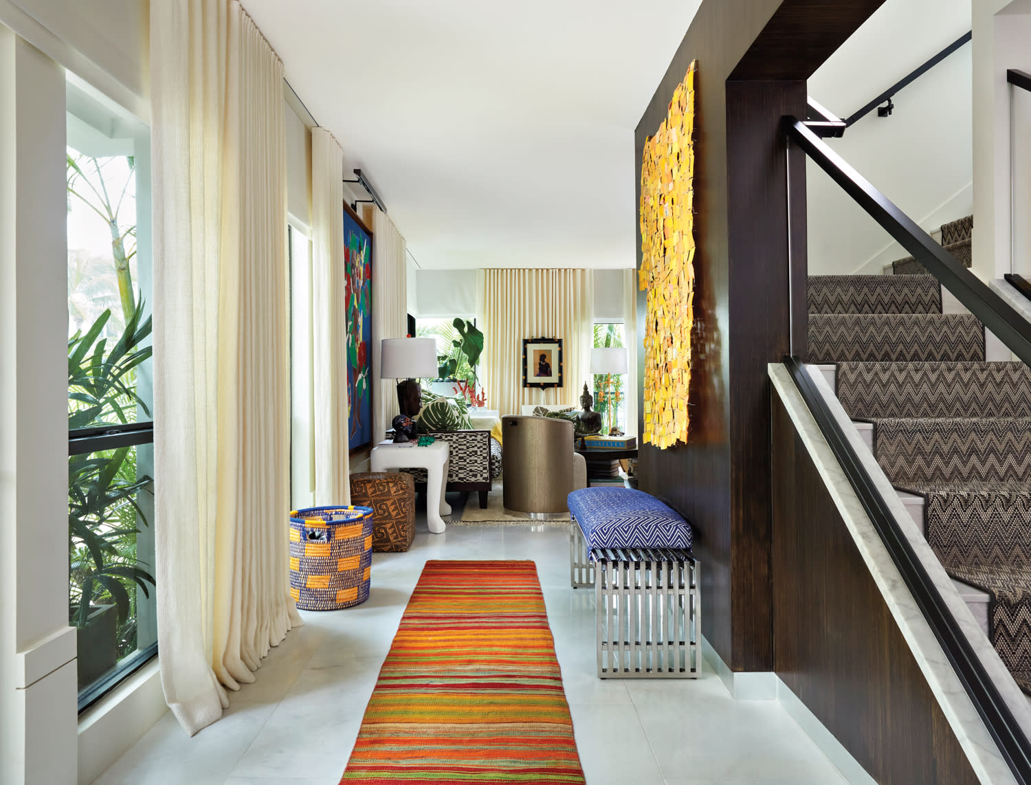 This Unique Palm Beach Home Deftly Taps Into The Best Of Both Coasts ...