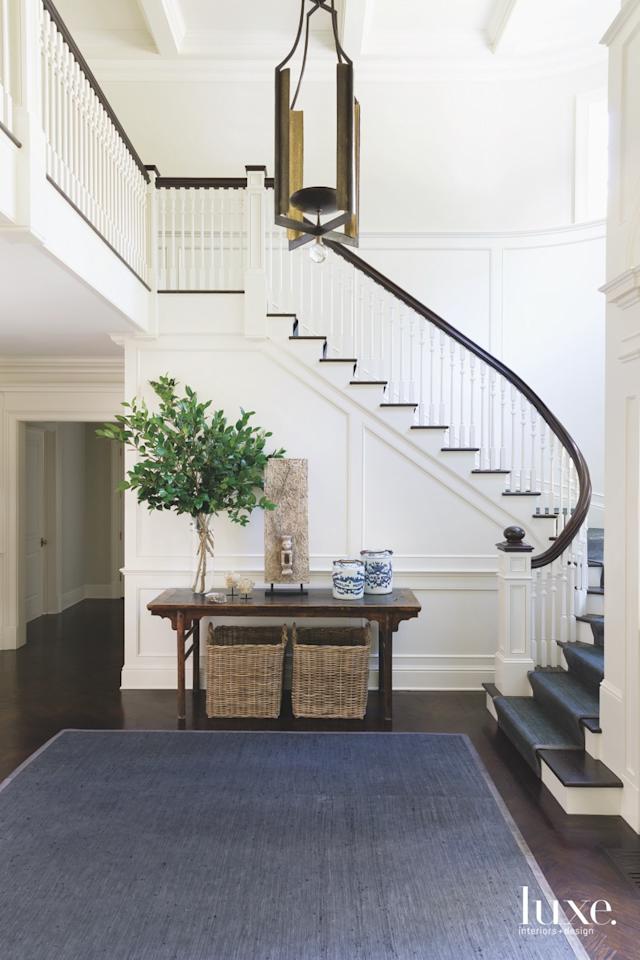 A Westport House Exudes A Welcoming, Chic Vibe | Luxe Interiors + Design