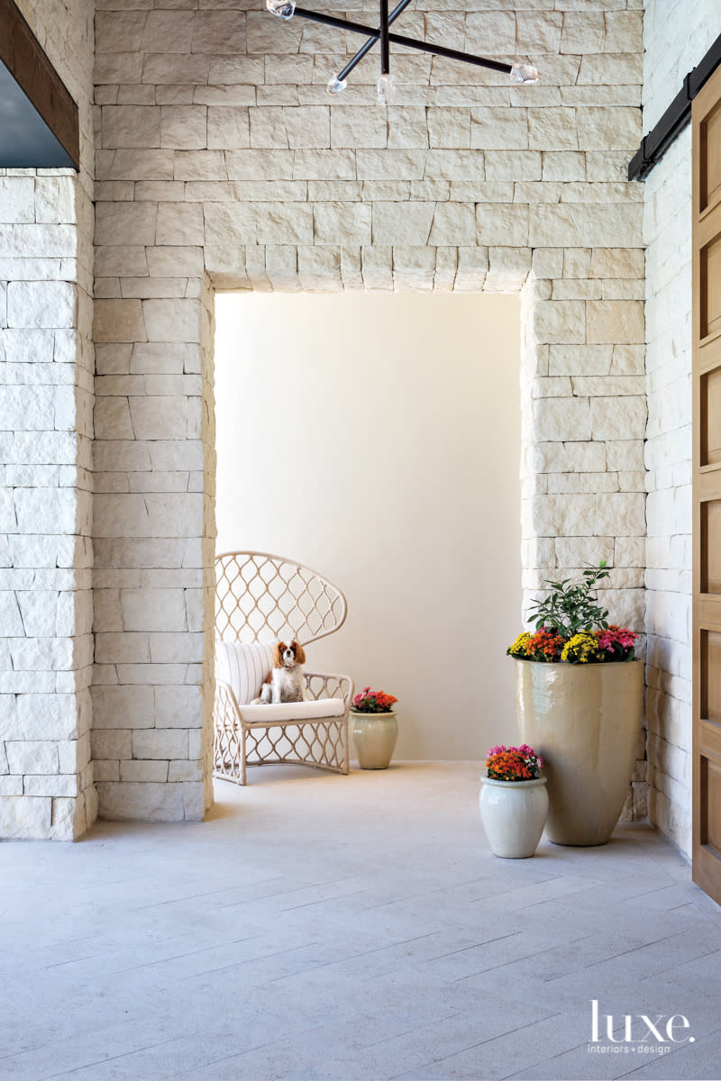 Warmth, Character And Surprise Accents Elevate This California Family ...