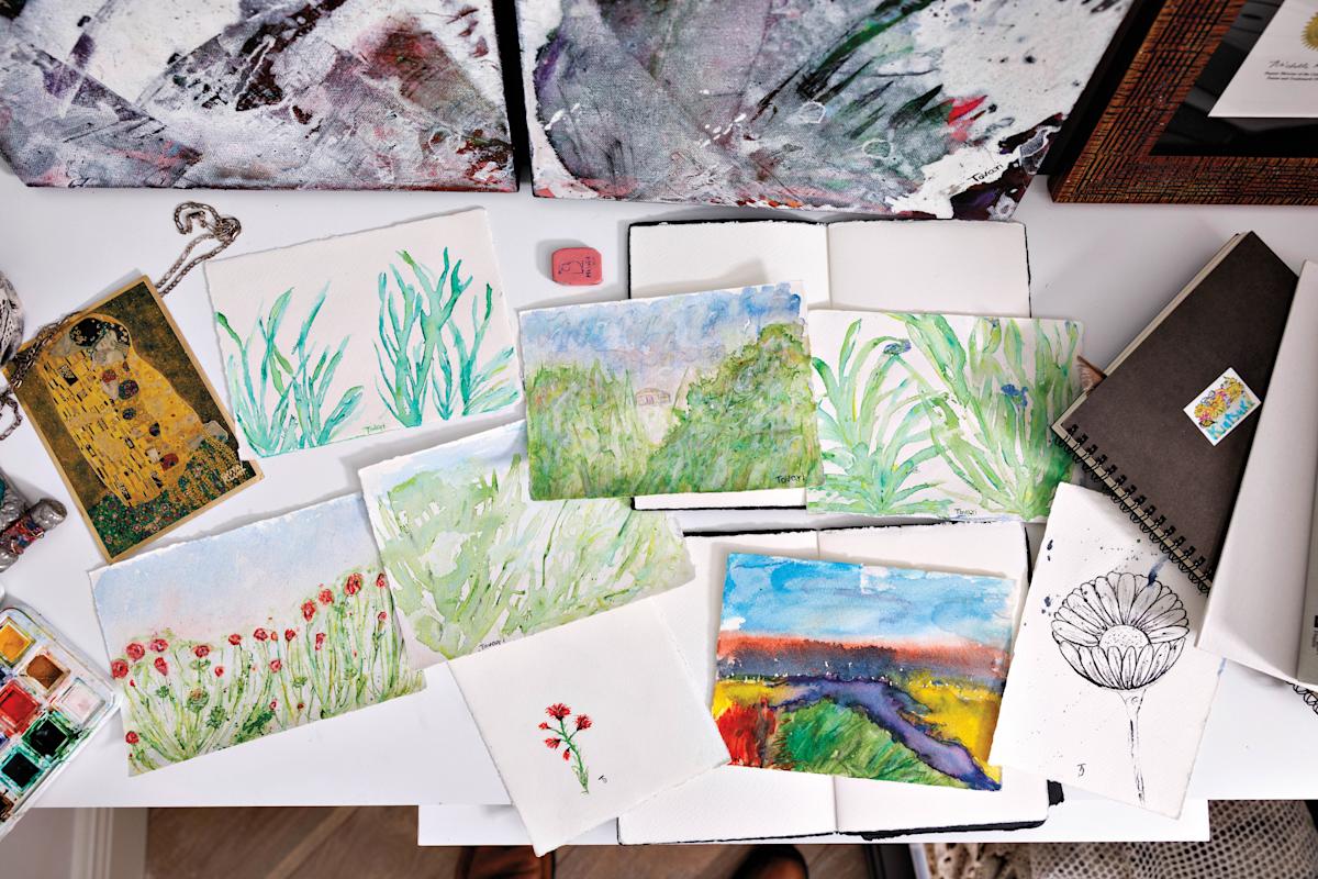 Themes Of Positivity Guide Naples Artist Tracy Gurdian | Luxe Interiors ...