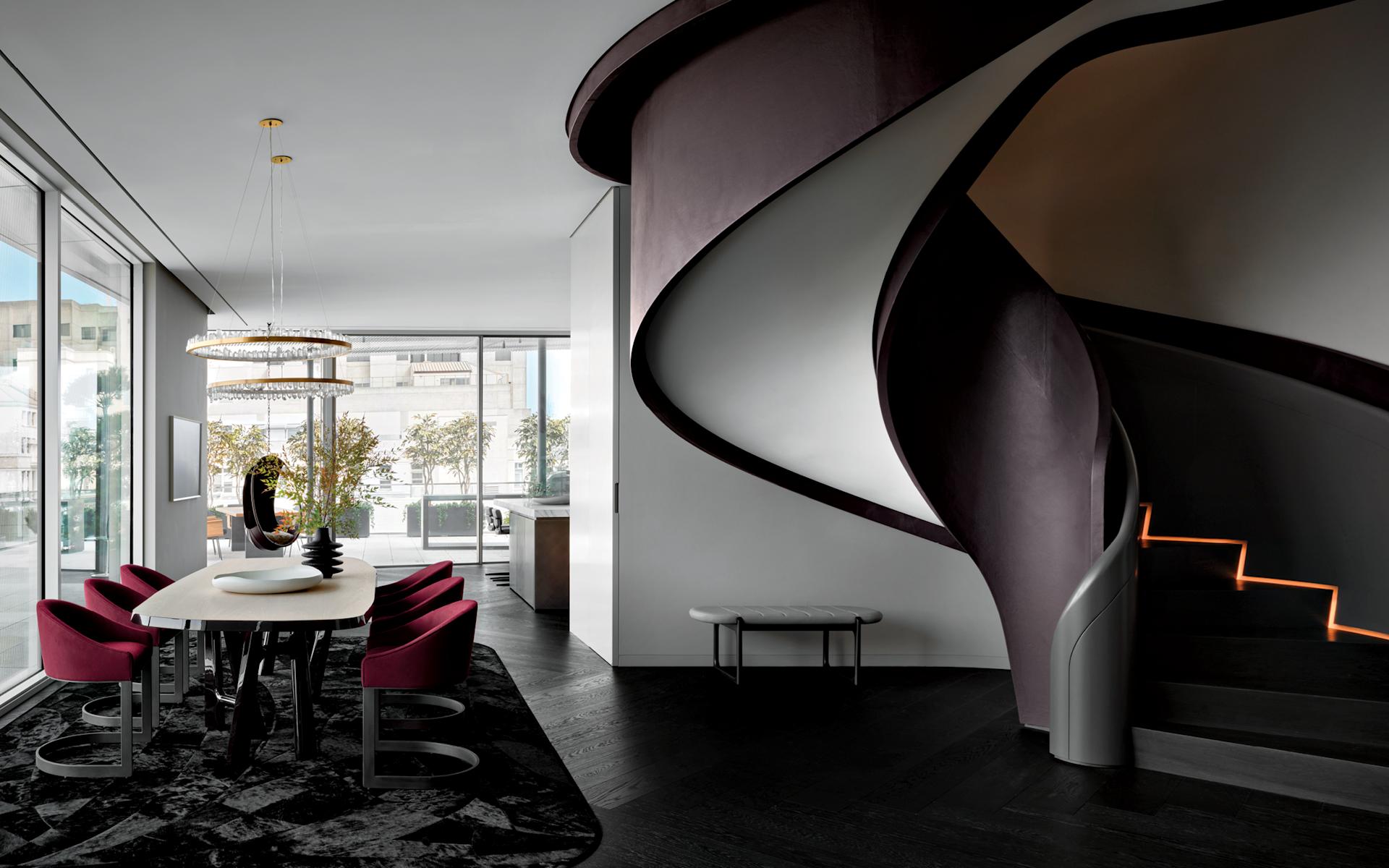 Explore A Bold Bay Area Town House With Dramatic Interiors | Luxe ...