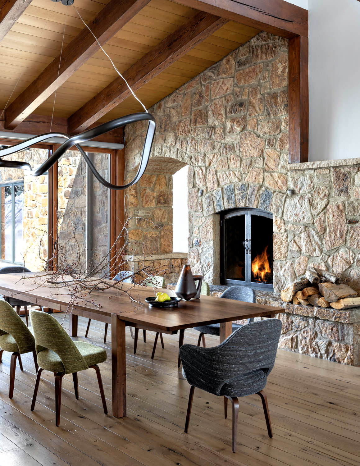 14 Homes With Beautifully Crafted Interior Architecture Designs | LUXE ...