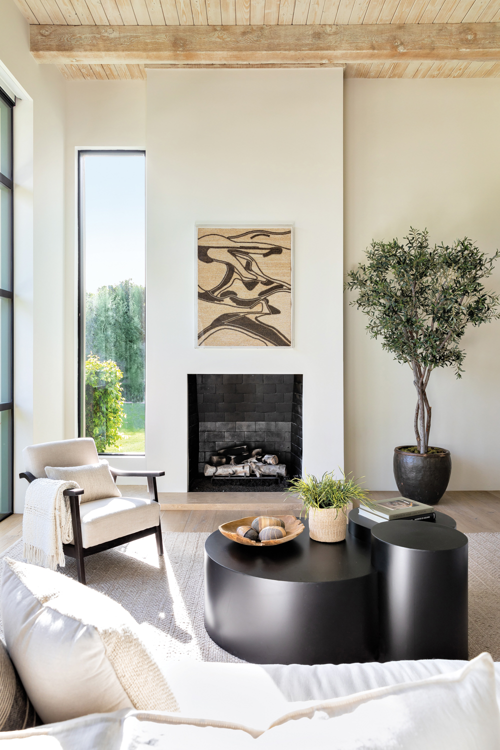 East Coast Style Meets Desert Traditional In This Historic Home | Luxe ...