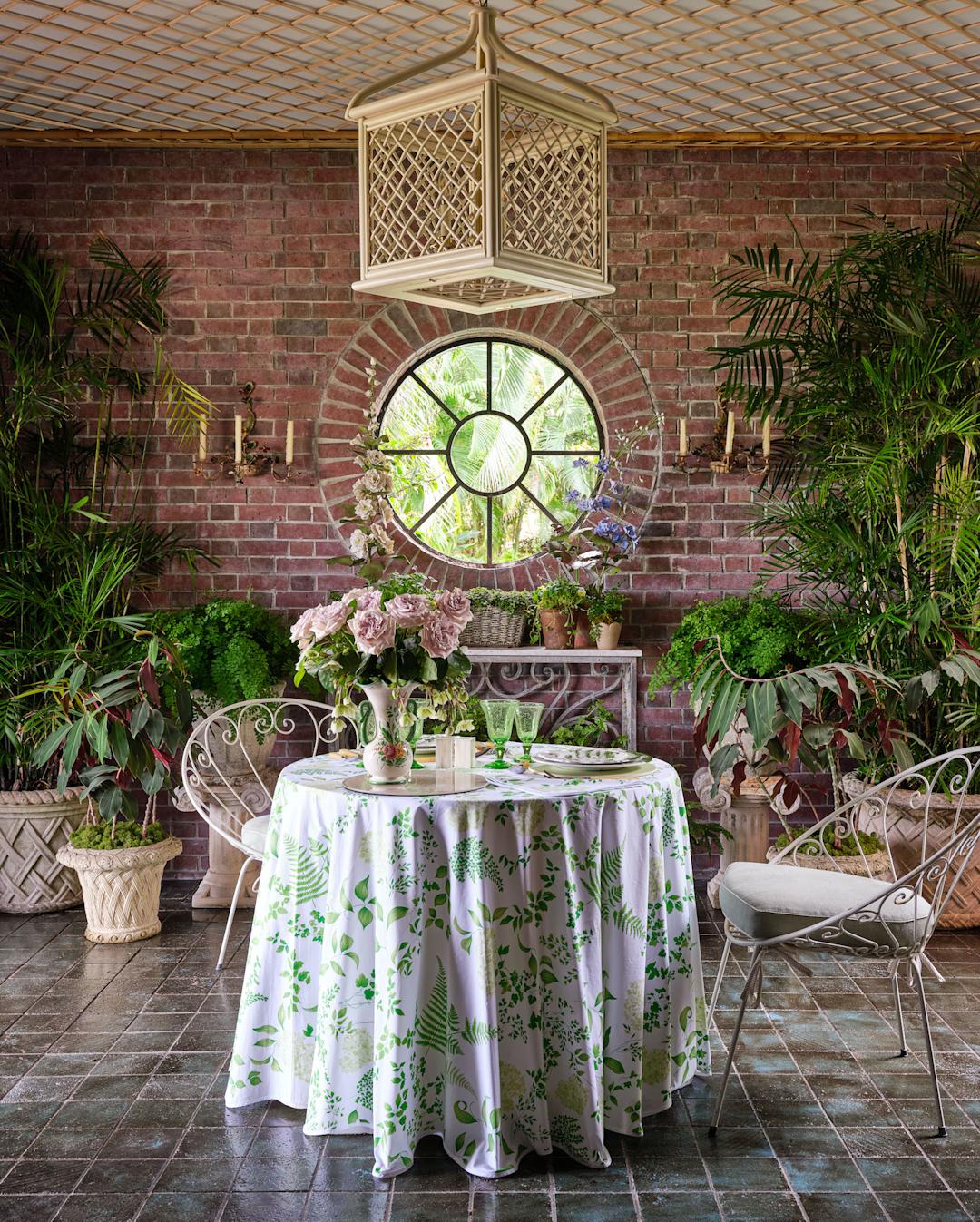 10 Spaces That Master Bold Design At Kips Bay Palm Beach 2025 | LUXE ...
