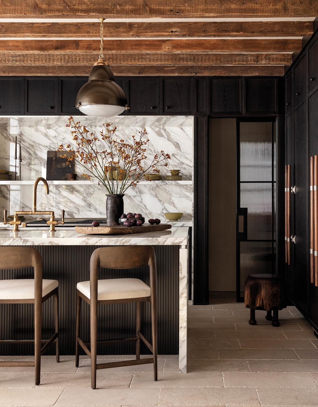 Blending New York Cool With Rustic Elegance In Tribeca | Luxe Interiors ...