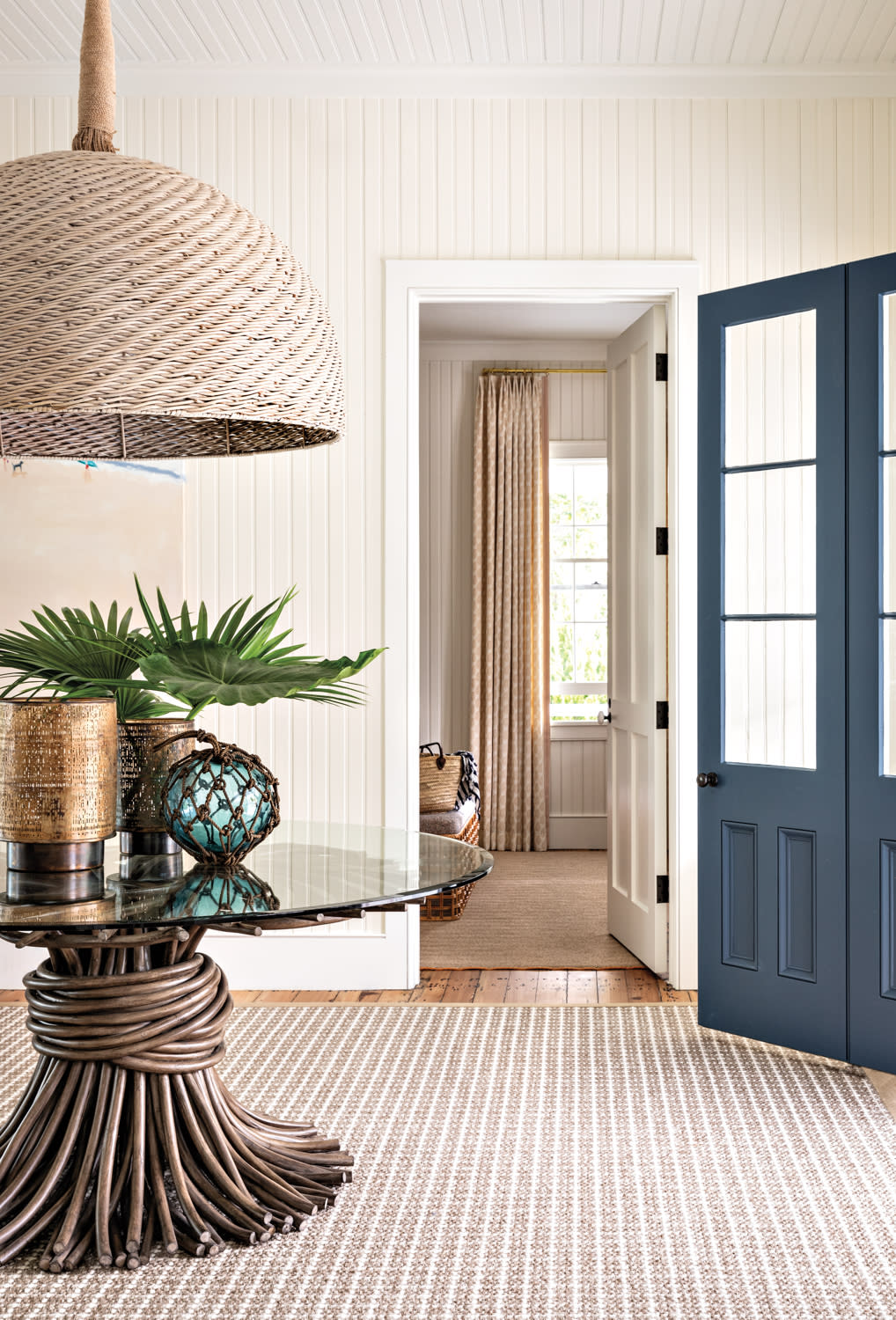 Inside A South Carolina Beach House Fusing History With Fun | Luxe ...