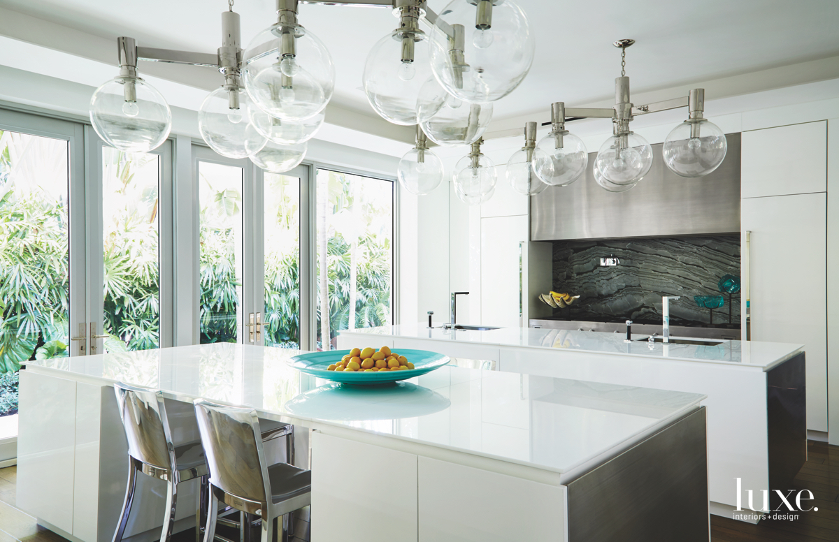 When Old Palm Beach Meets Hollywood Glam | Luxe Interiors + Design