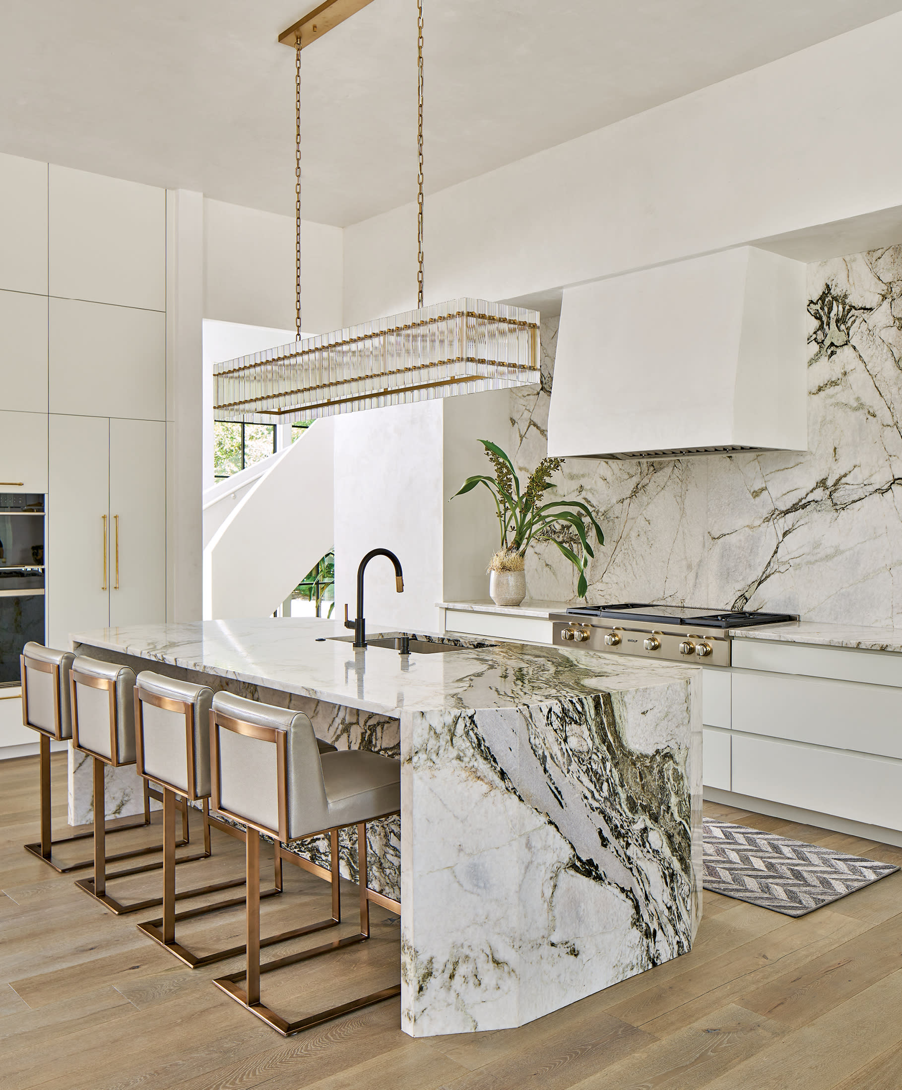 This Chic Charlotte Abode Features The Best Of Modern Luxury | Luxe ...